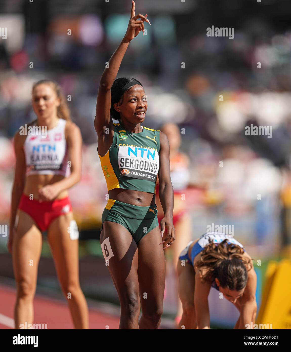 Prudence SEKGODISO participating in the 800 meters at the World ...