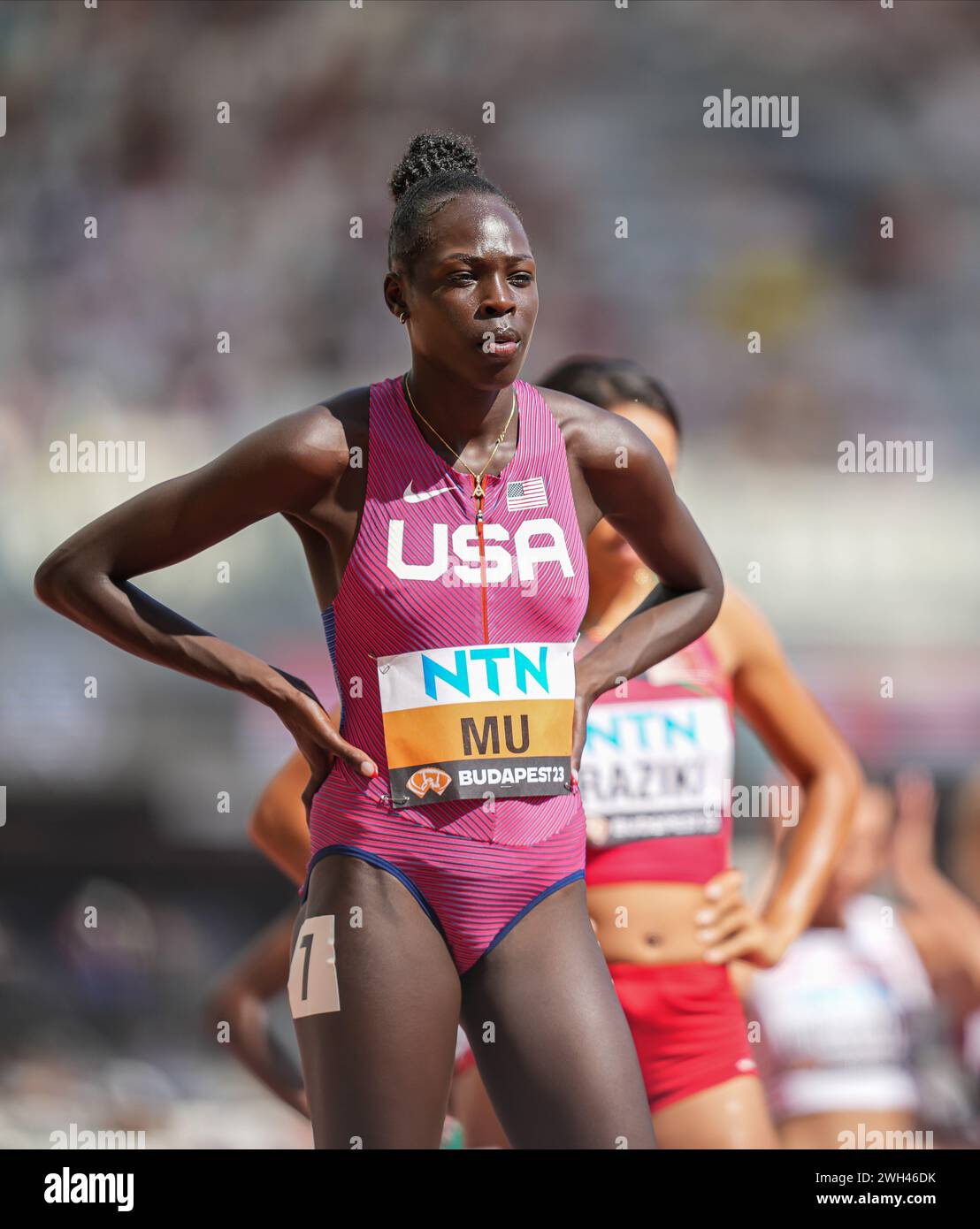 Athing MU participating in the 800 meters at the World Athletics ...