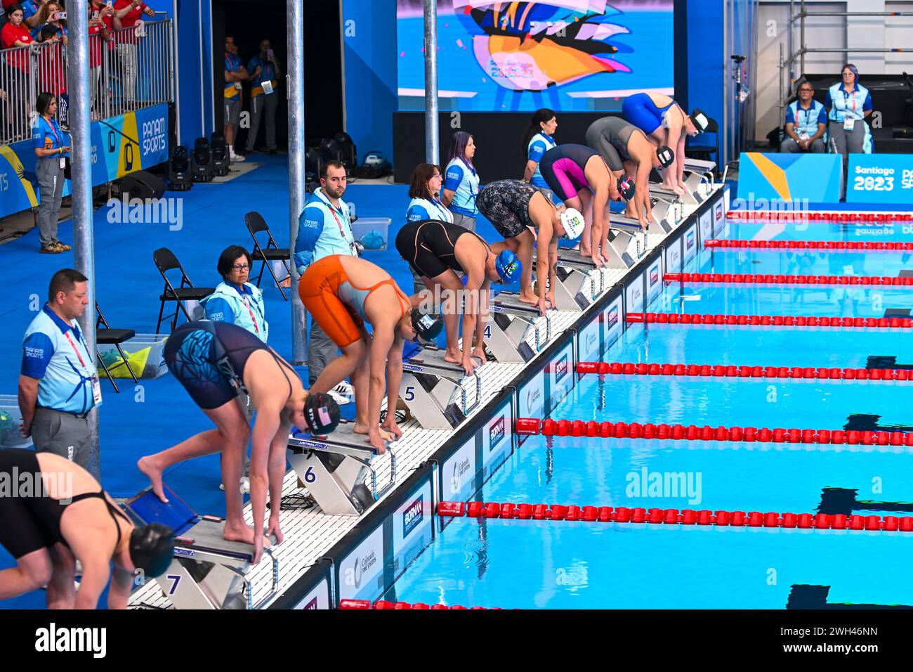 Swimming 1500m freestyle women hi-res stock photography and images - Alamy