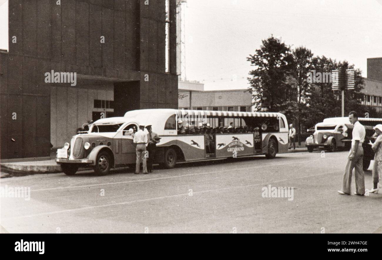 Greyhound bus 1930s hi-res stock photography and images - Alamy