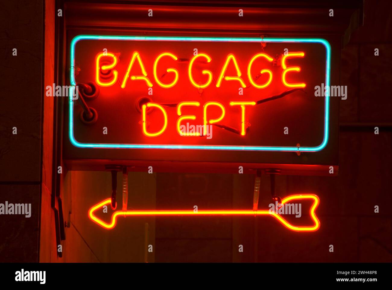 Neon sign, Union Station, Portland, Oregon Stock Photo - Alamy