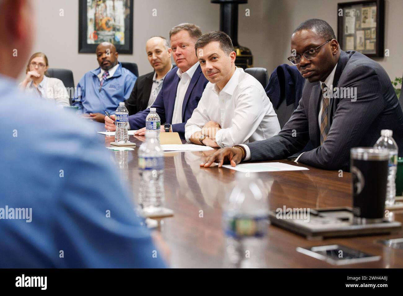 Lansing, USA. 07th Feb, 2024. Transportation Secretary Pete Buttigieg ...