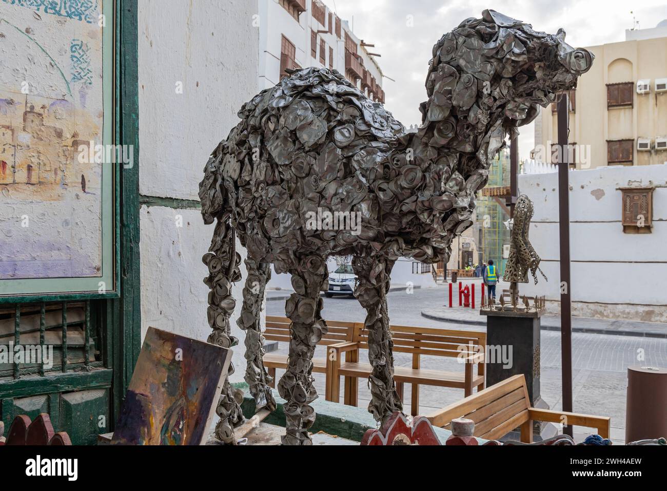 Camel statue jeddah hi-res stock photography and images - Alamy