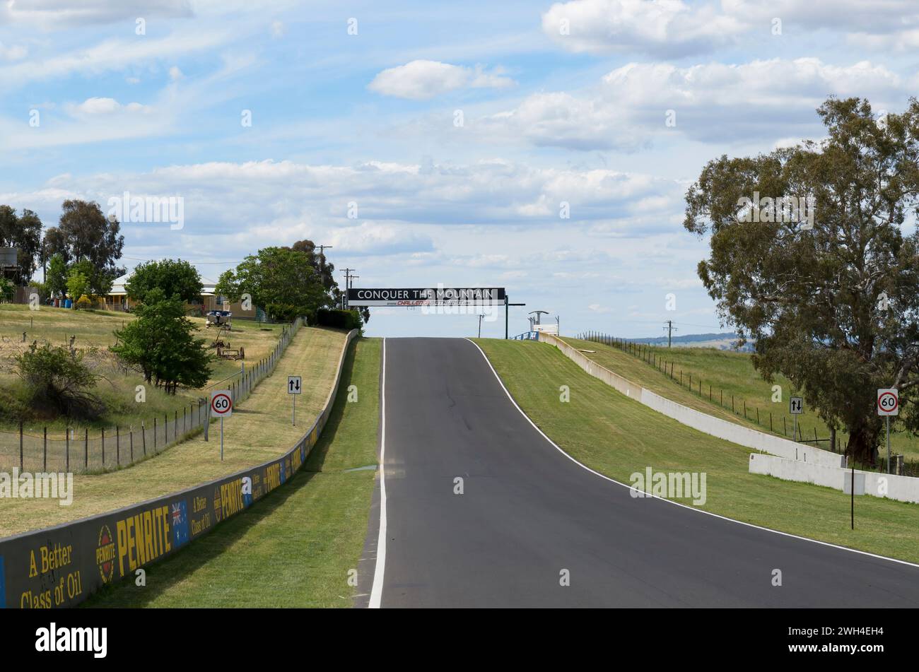 Mount panorama circuit hi-res stock photography and images - Alamy