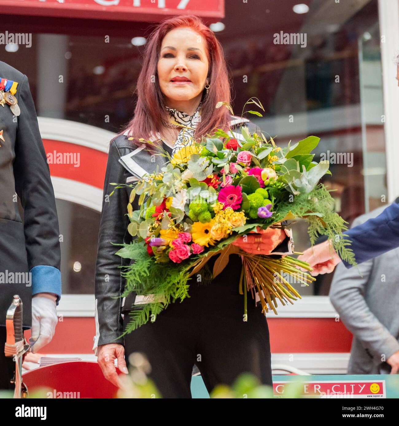 20240207 Pressekonferenz und Autogrammstunde mit Priscilla Presley und ...