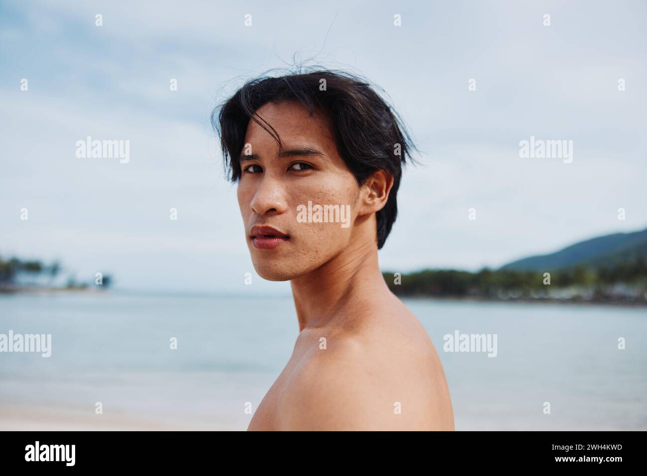 Muscular asian athlete enjoying hi-res stock photography and images - Alamy