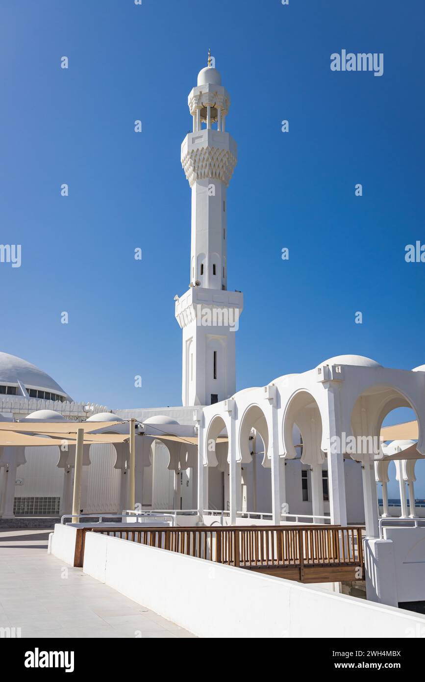 Middle East, Saudi Arabia, Mecca Province, Jeddah. The Al-Ramah mosque ...