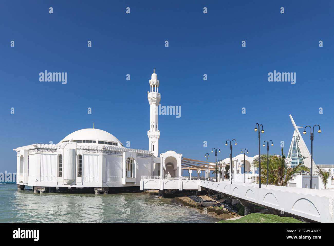 Middle East, Saudi Arabia, Mecca Province, Jeddah. The Al-Ramah mosque ...