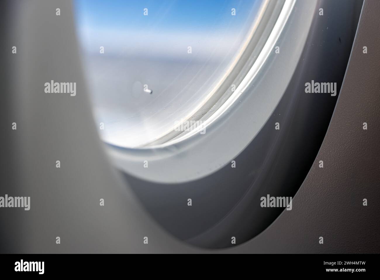 Part of an flying airplane window with triple glazing, close up Stock ...
