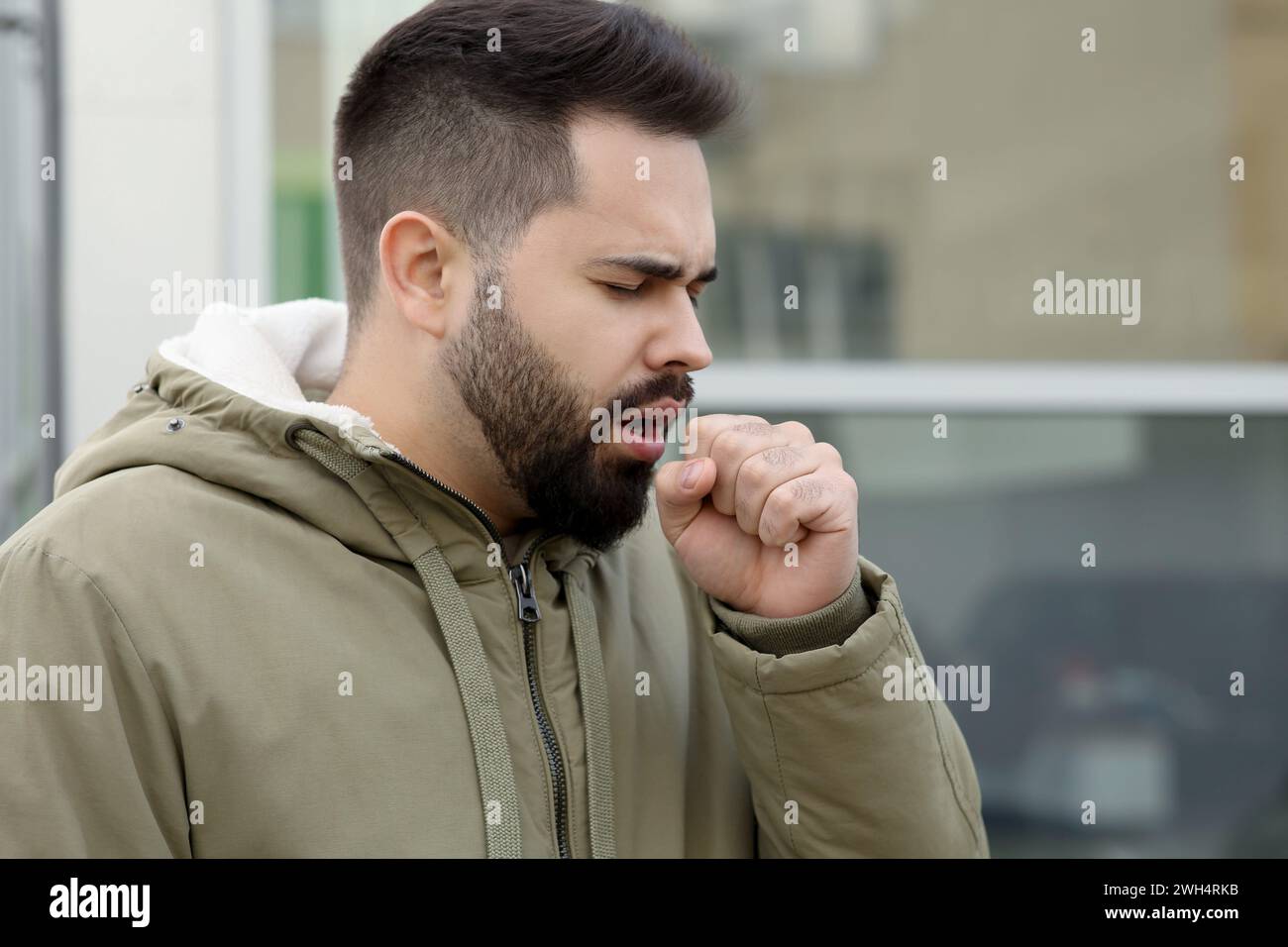 Sick male coughing symptoms bronchitis hi-res stock photography and ...