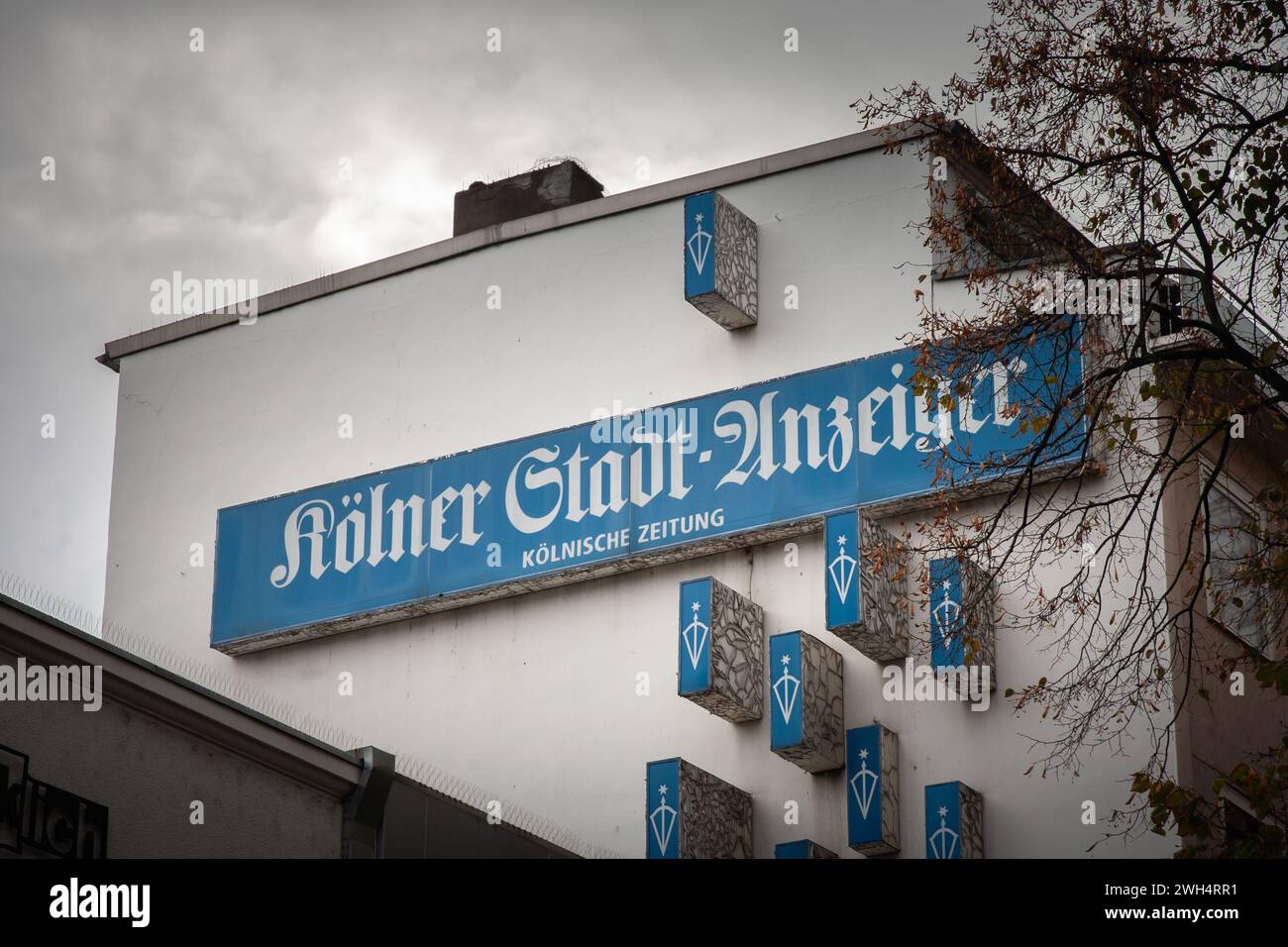 Kolner stadt anzeiger sign hi-res stock photography and images - Alamy Kolner stadt anzeiger sign hi-res stock photography and images - Alamy
