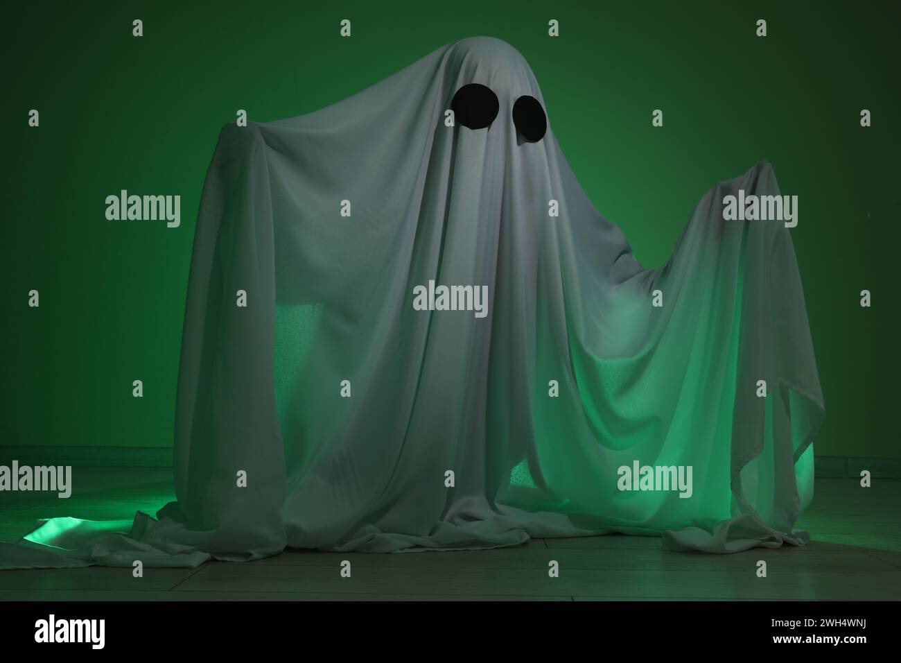 Woman ghost shape hi-res stock photography and images - Alamy