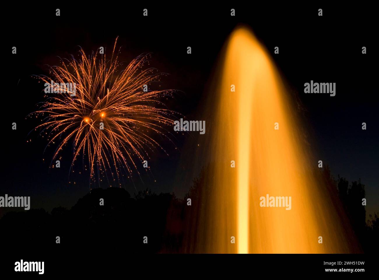 Axis Fountain with July 4th Fireworks, Oregon Garden, Oregon Stock ...
