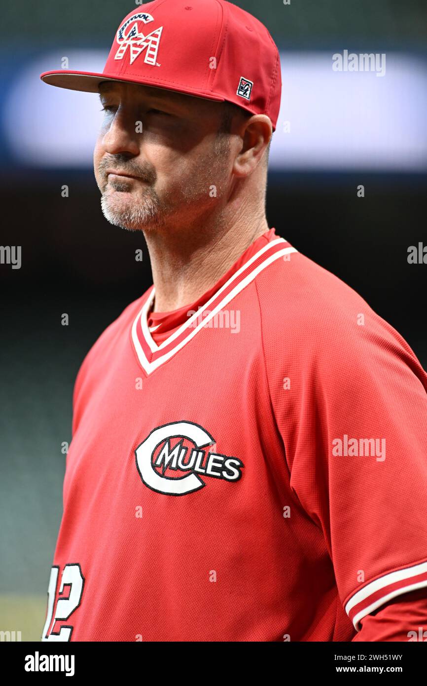 Coach university houston hi-res stock photography and images - Alamy