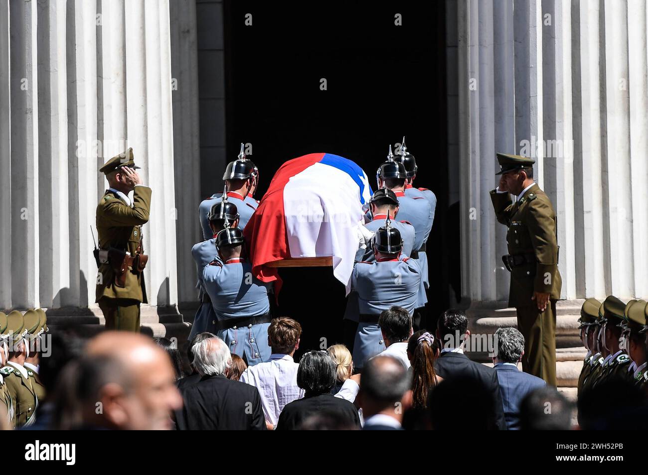 Santiago, Chile. 7th Feb, 2024. Military personnel carry the coffin of ...