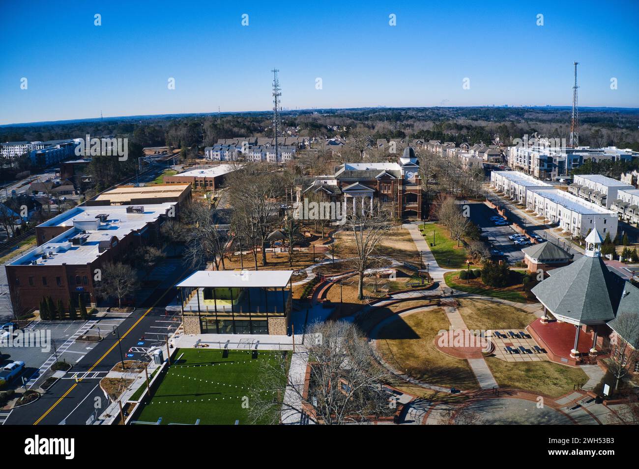 Aerial view of downtown district in Duluth Georgia Stock Photo - Alamy