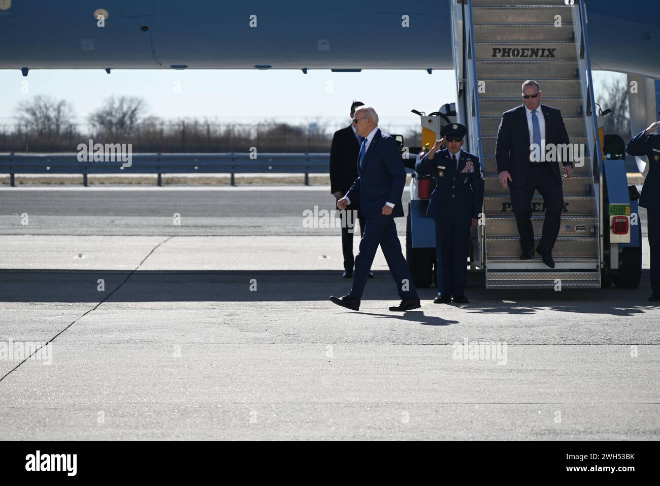 Queens, United States. 07th Feb, 2024. President Joe Biden exits Air ...