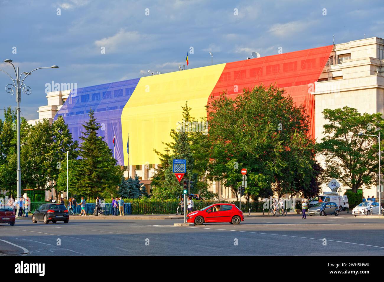 Palatul victoria hi-res stock photography and images - Alamy
