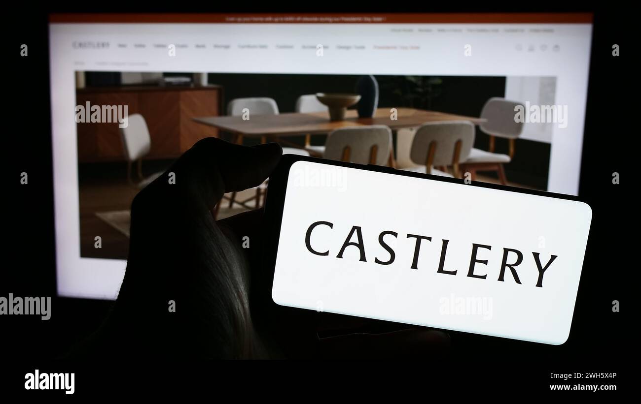 Castlery logo hi-res stock photography and images - Alamy