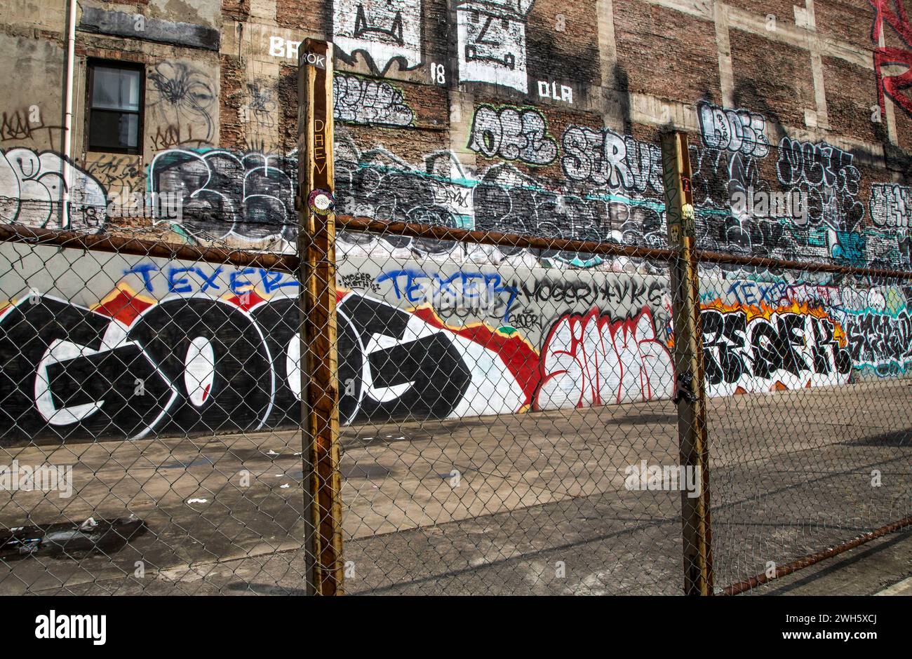 Graffiti street art culture hi-res stock photography and images - Alamy
