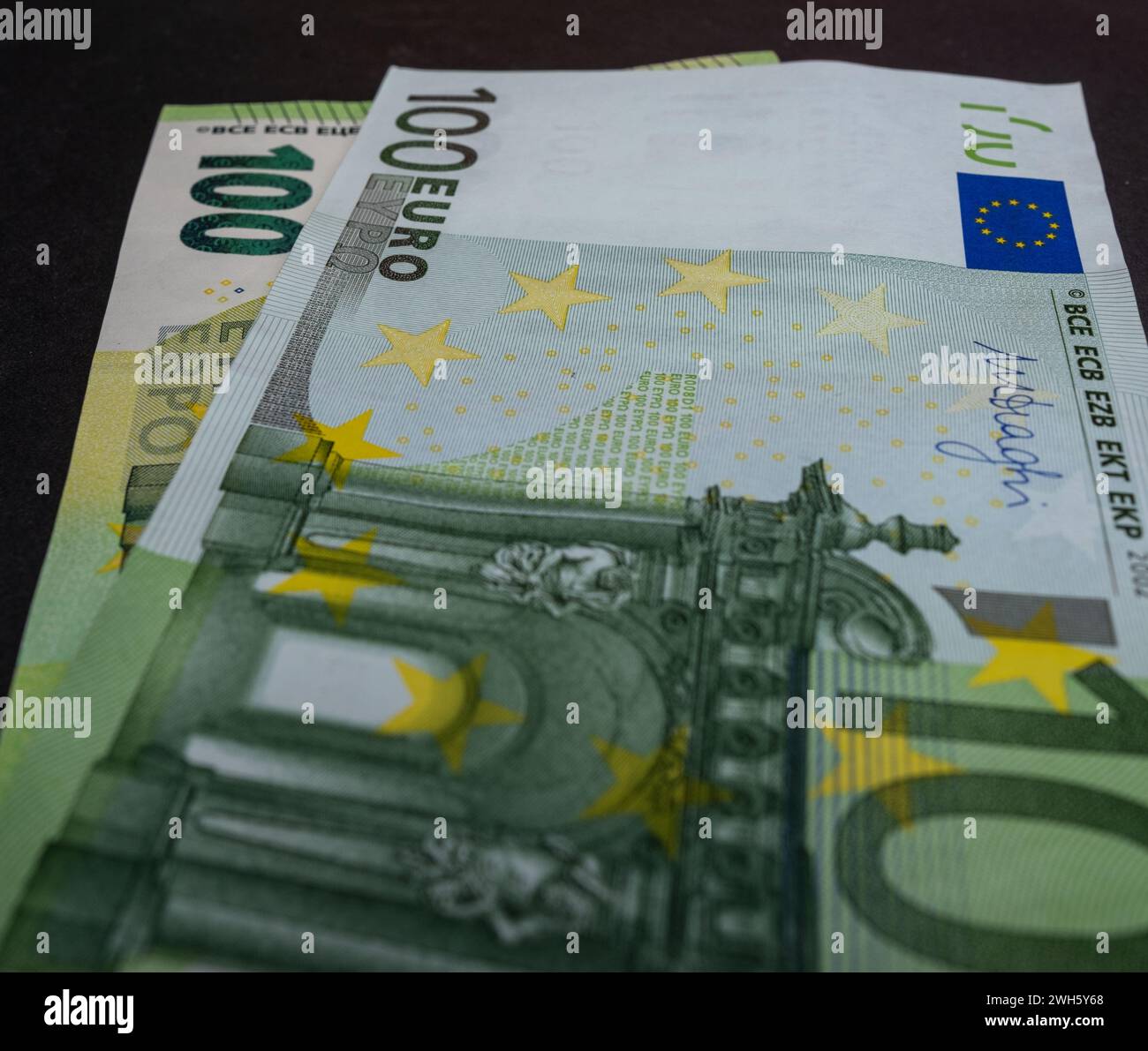 100 pound note hi-res stock photography and images - Alamy