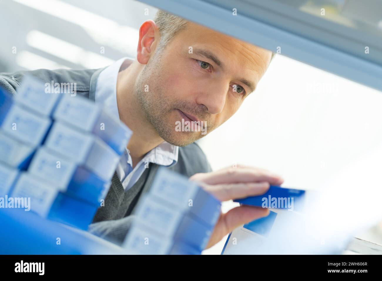 Food inventory management hi-res stock photography and images - Alamy