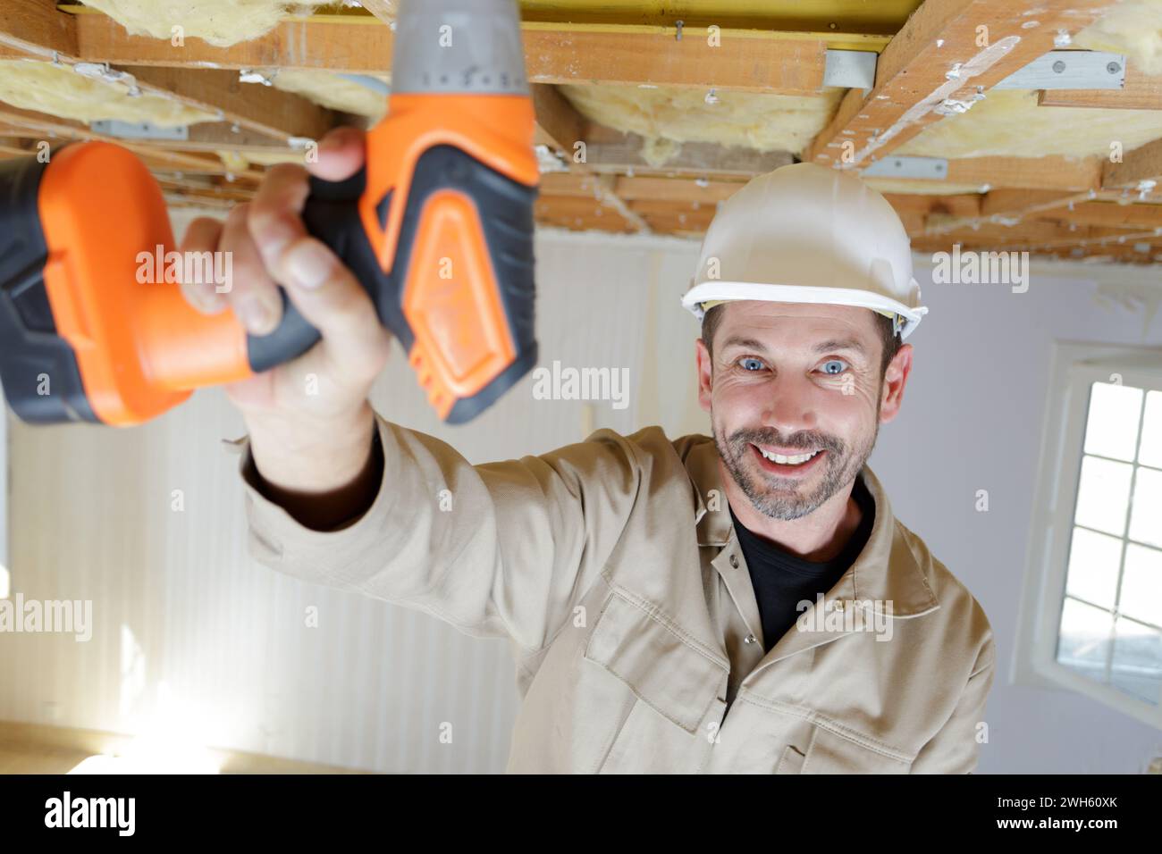 Drilling ceiling wall machine hi-res stock photography and images - Alamy