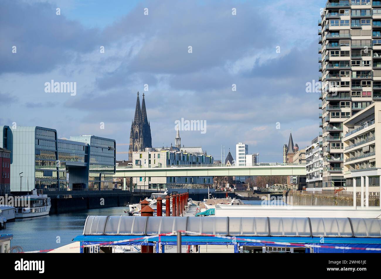 COLOGNE, GERMANY - 5 FEBRUARY, 2024: Rheinauhafen. Waterfront promenade ...