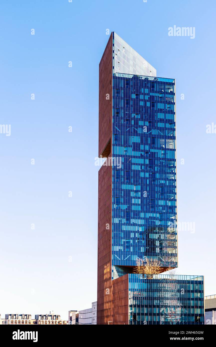 Manhattan Loft Gardens Stratford skyscraper, London, England Stock ...