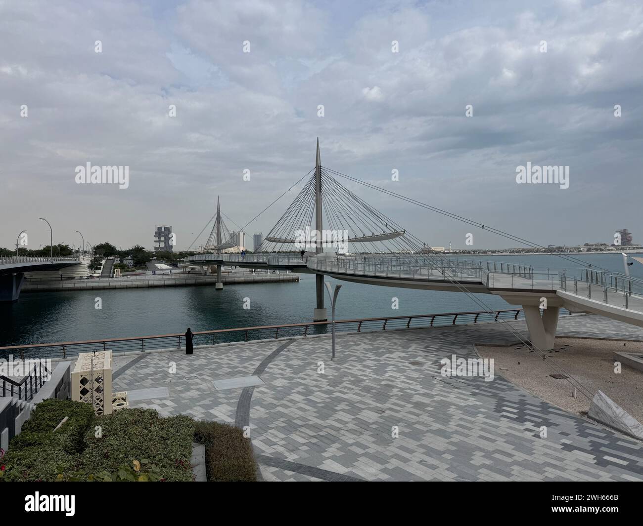Lusail Bridge Qetaifan Island Lusail boulevard Qatar. Hanging Bridge Lusail Stock Photo - Alamy