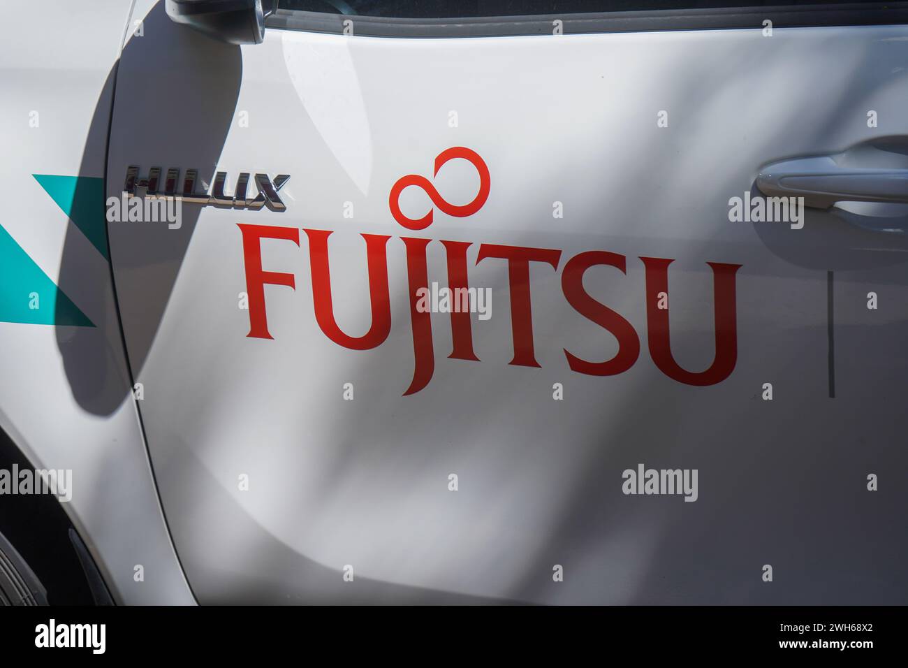 Fujitsu company logo sign Stock Photo - Alamy