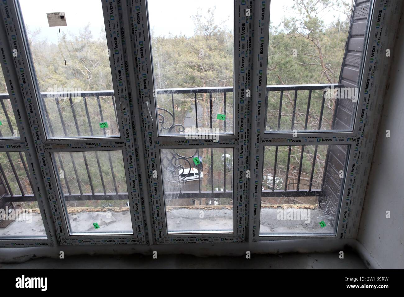 IRPIN, UKRAINE - FEBRUARY 07, 2024 - A new double-glazed window ...