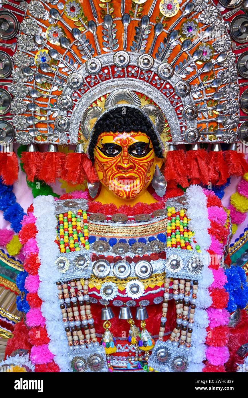 View of decorated Durga Puja pandal in Kolkata, West Bengal, India ...