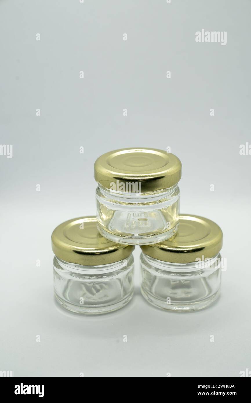 Contemporary storage jars hi-res stock photography and images - Alamy