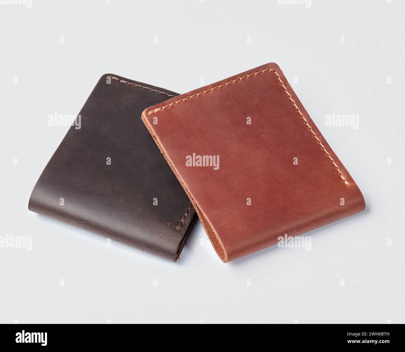 Mens billfold hi-res stock photography and images - Alamy