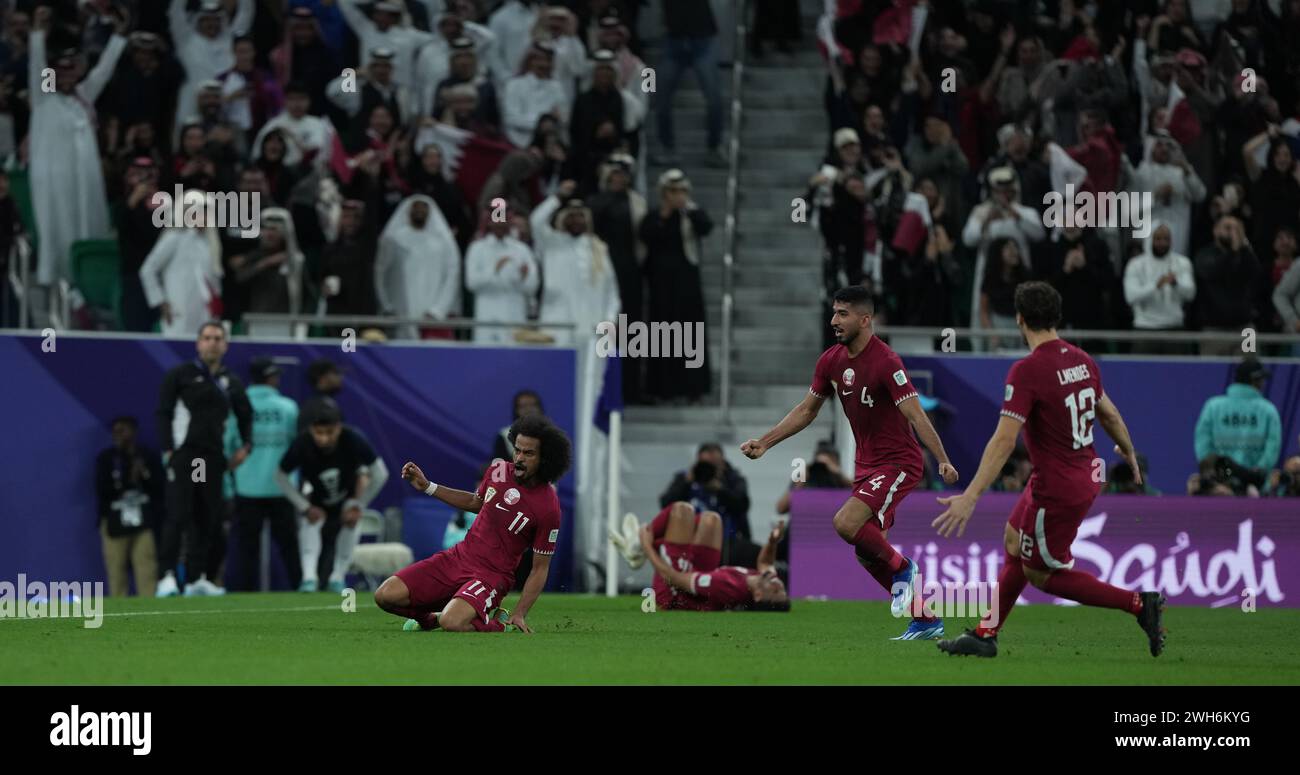 DOHA, QATAR - FEBRUARY 07: Akram Afif of Qatar celebrates with Mohammed ...