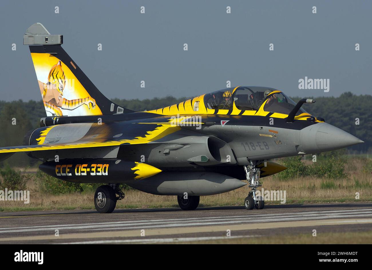 Rafale b two seater hi-res stock photography and images - Alamy