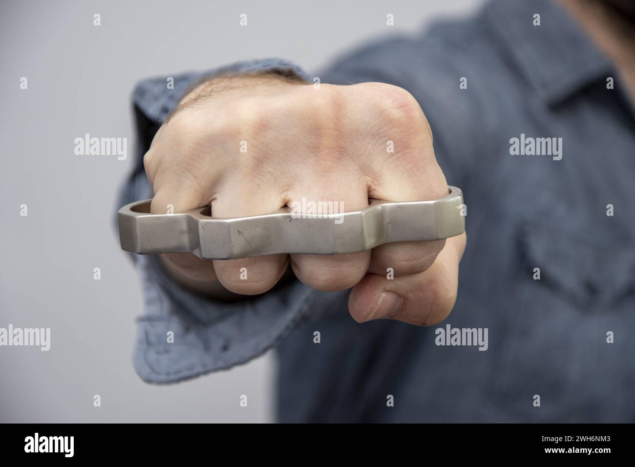 Photographyhand hi-res stock photography and images - Alamy