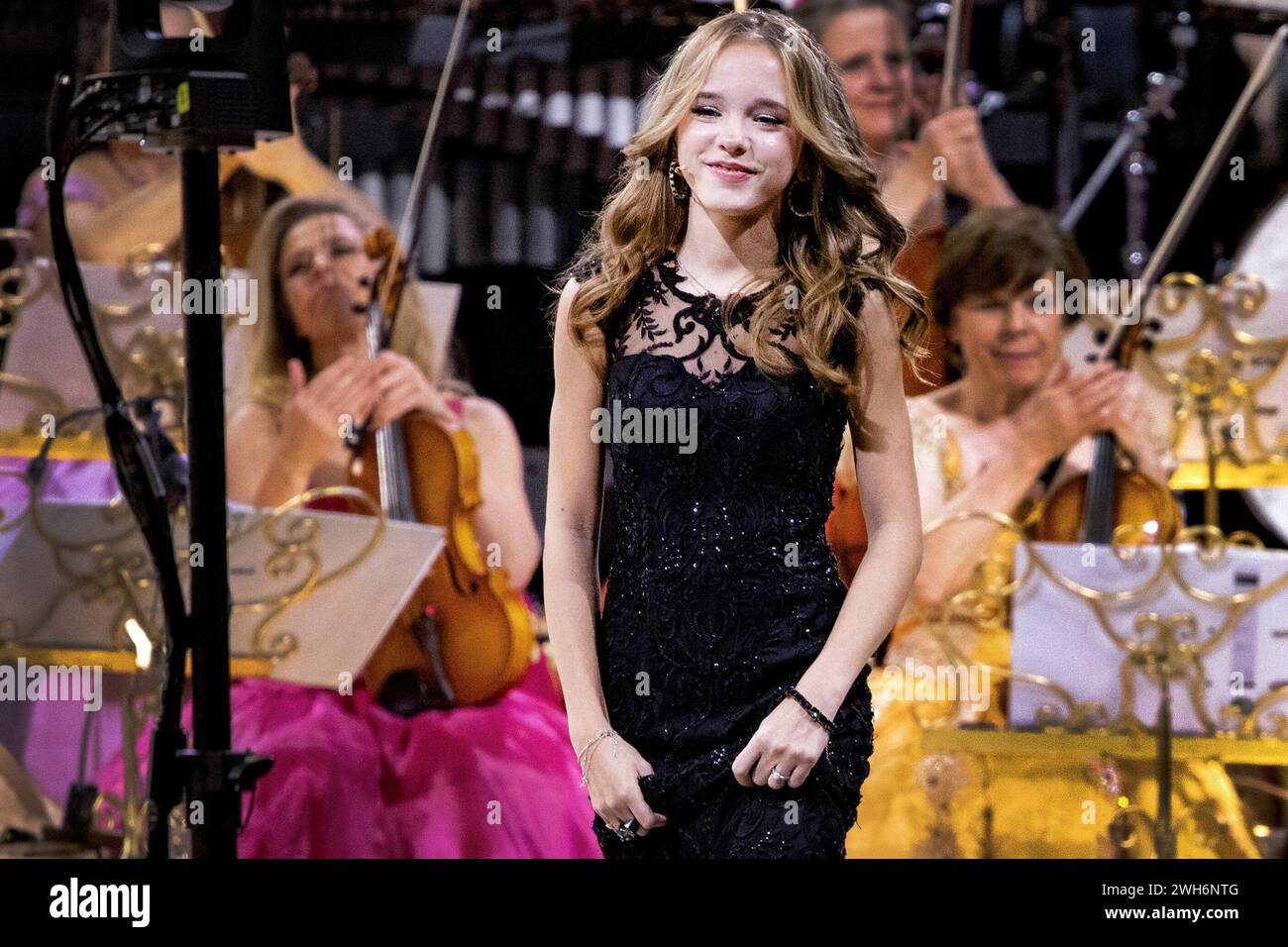 AMSTERDAM - Violinist Andre Rieu and Emma Kok during a New Year's ...