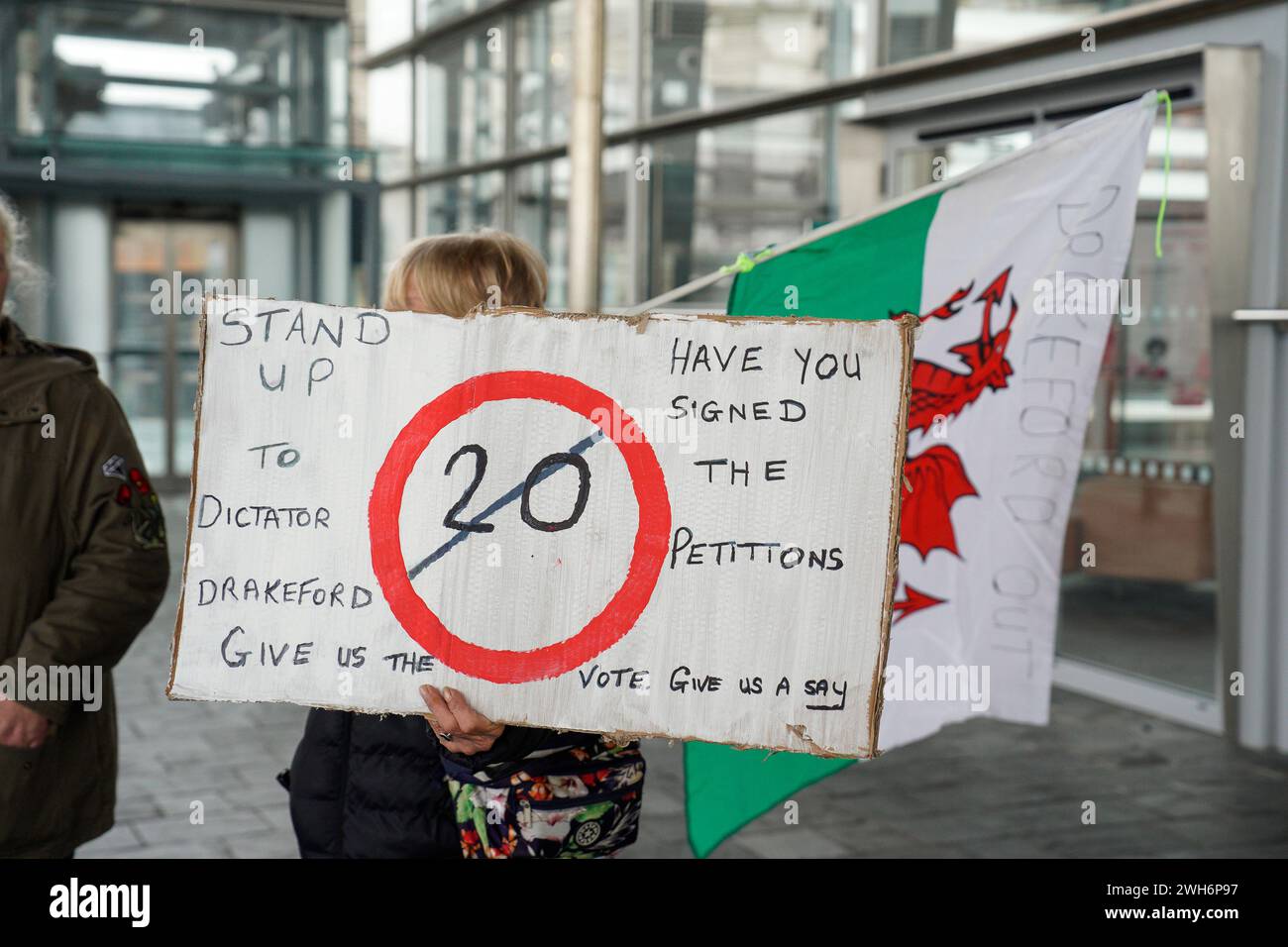 20 mph wales hi-res stock photography and images - Alamy