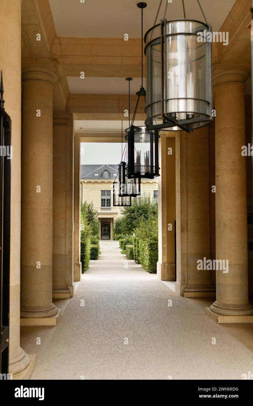 Walkway Perspective from stone columns and landers Stock Photo - Alamy
