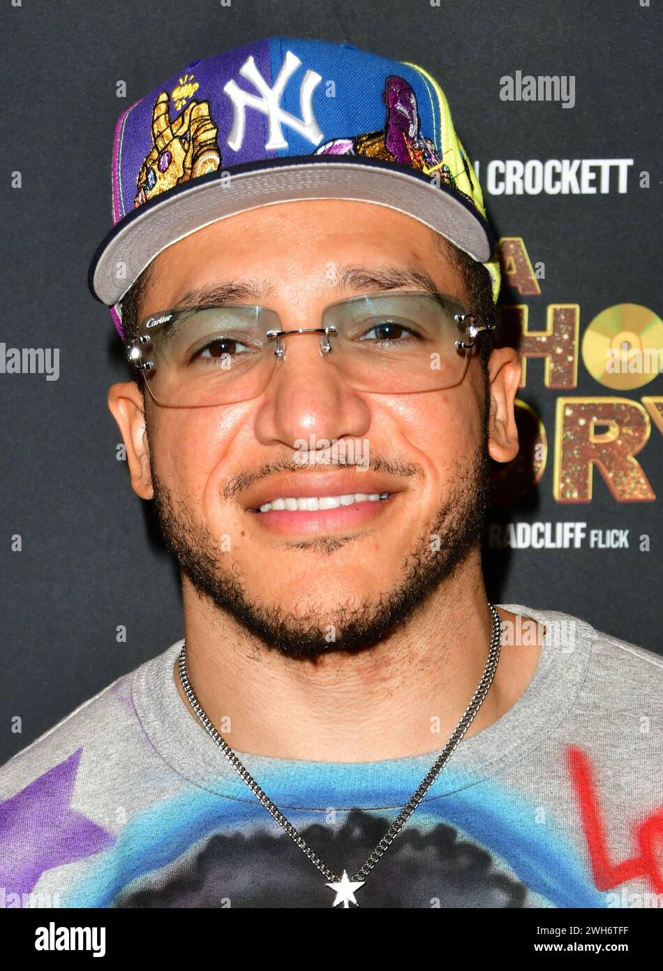 Beverly Hills, Ca. 7th Feb, 2024. Flash Garments at the 32nd Annual Pan ...