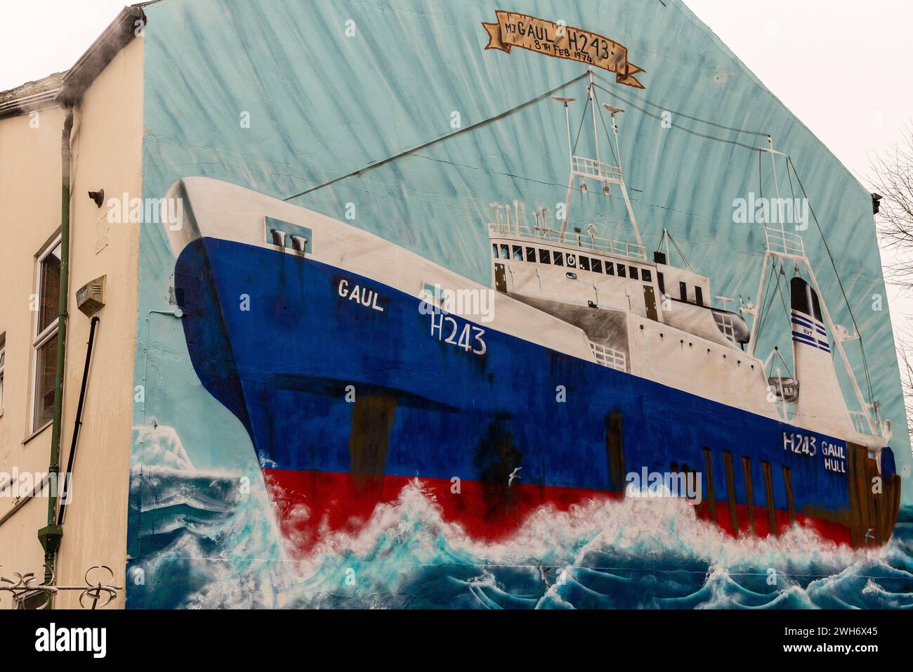 Hull, UK, 08 February 2024, memorial to the sinking of Hull trawler the ...