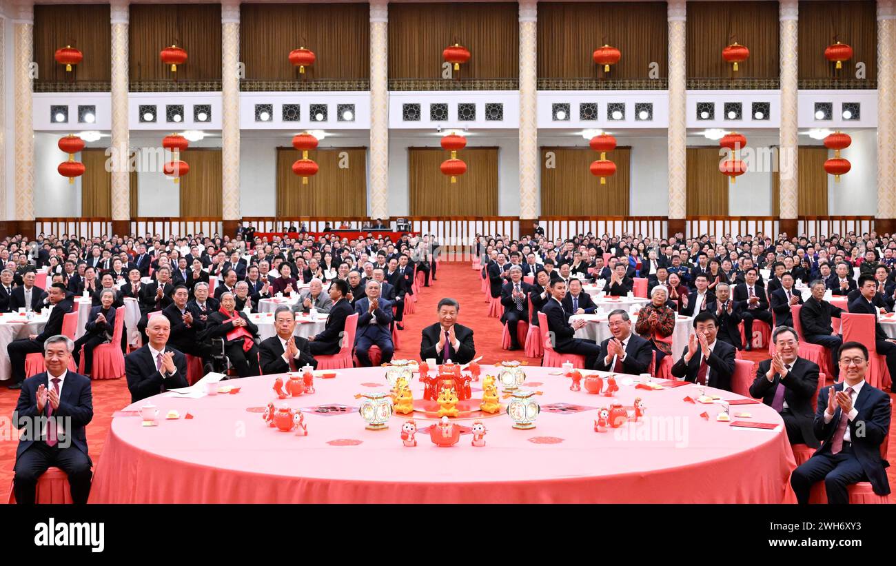 2024 party hi-res stock photography and images - Alamy