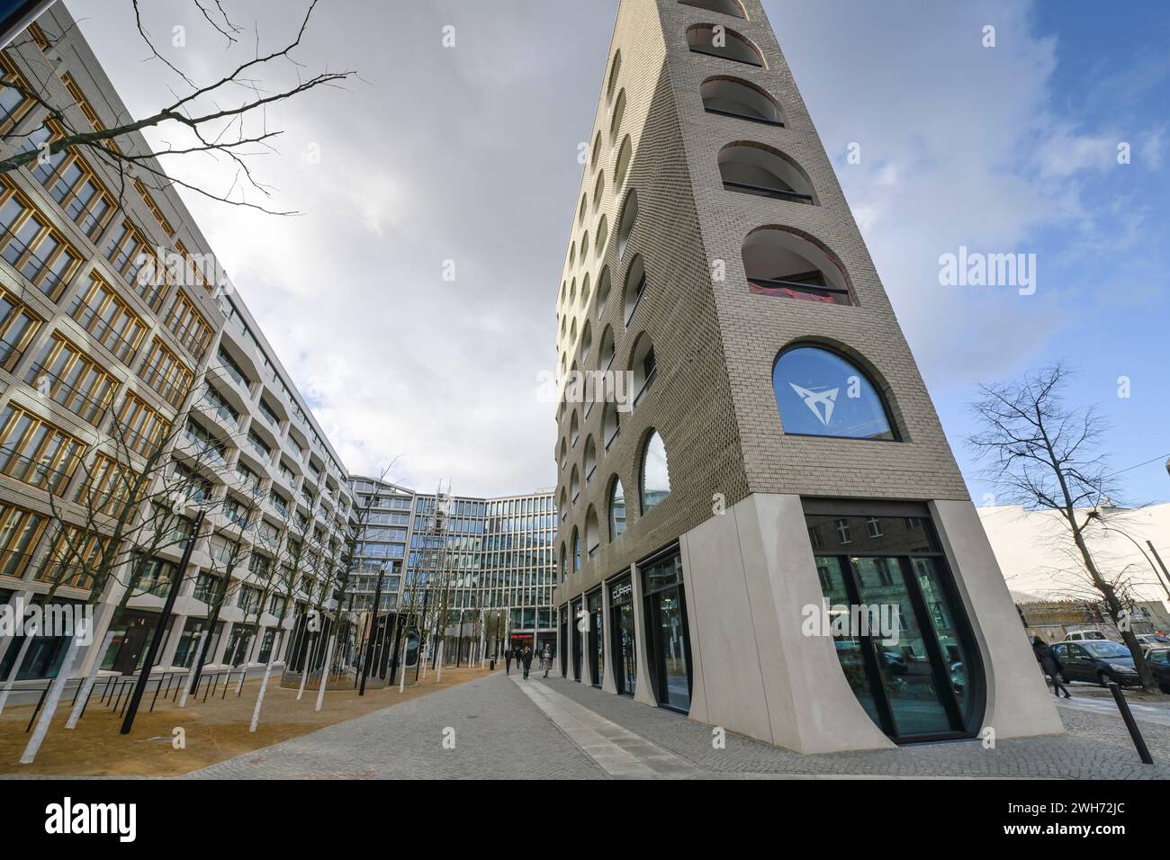 Aaron-Bernstein-Platz, Stadtquartier Am Tacheles, Oranienburger Straße ...
