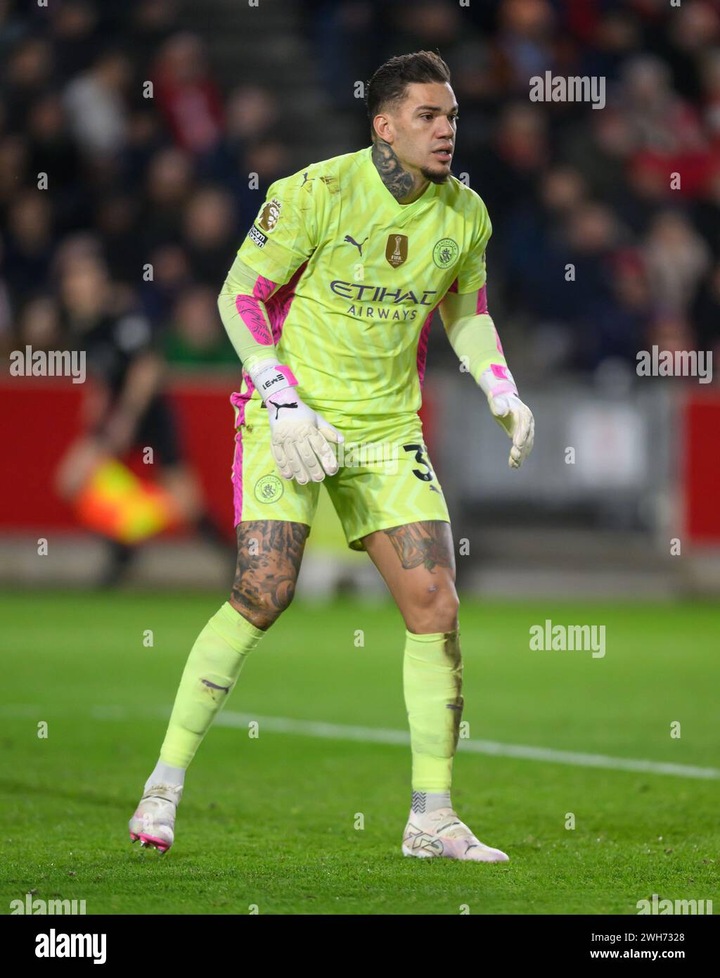 Manchester city's goalkeeper ederson hi-res stock photography and ...