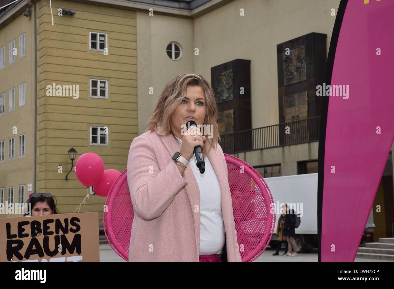 Landessprecherin neos hi-res stock photography and images - Alamy