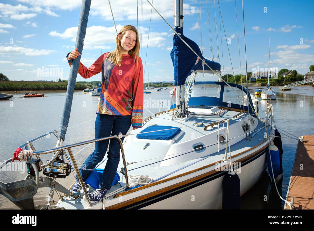 Katie McCabe aged 14 is the youngest person to sail single-handedly ...