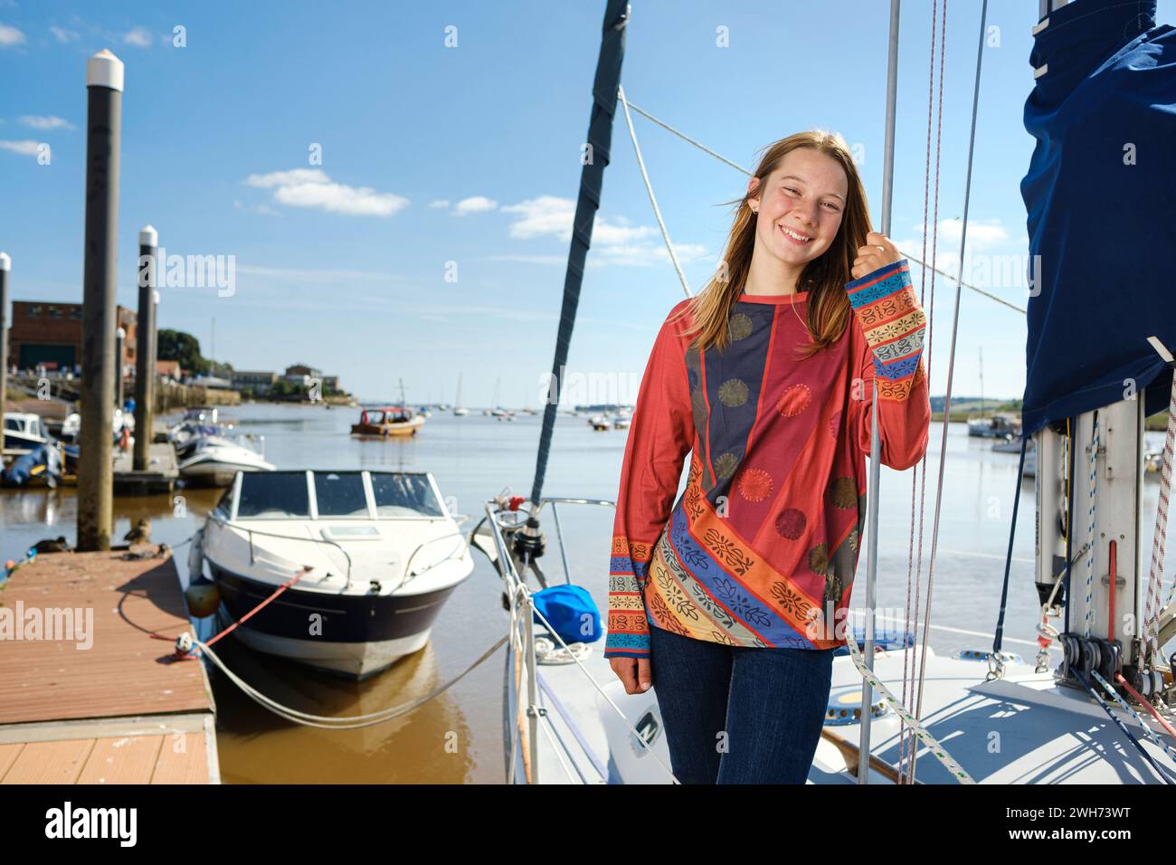 Katie McCabe aged 14 is the youngest person to sail single-handedly ...
