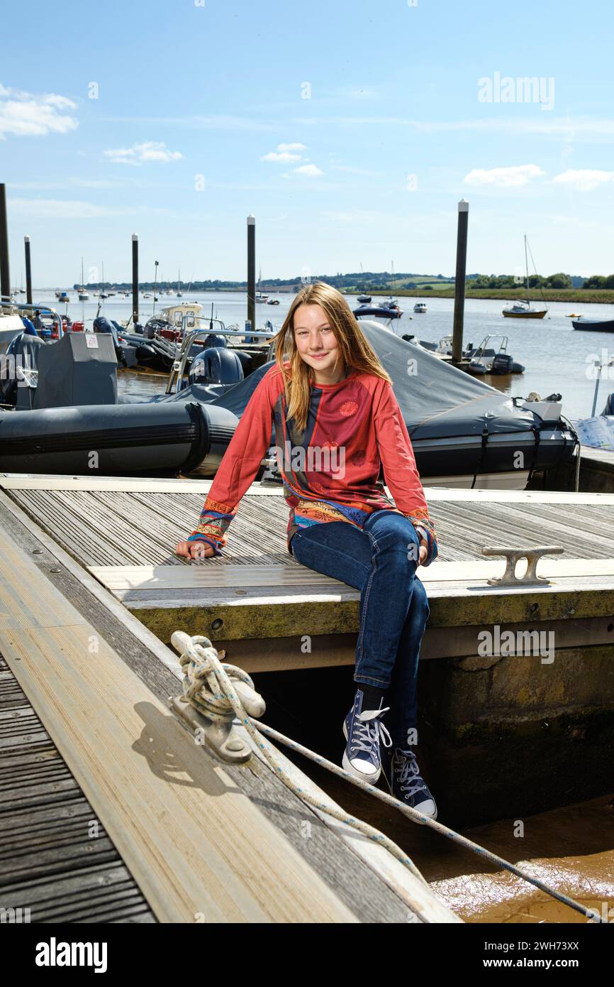 Katie McCabe aged 14 is the youngest person to sail single-handedly ...